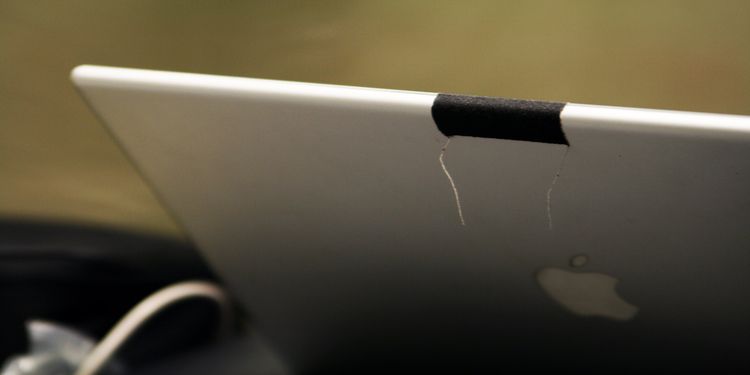 How to tell if someone has hacked your laptop camera - PrivacySavvy